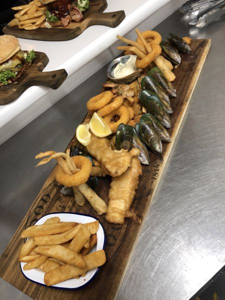 Crescent Bar & Grill in Kaitangata, | Pokies Near Me